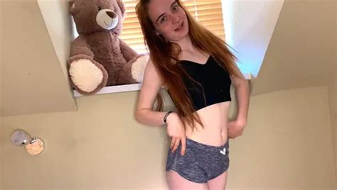 내 작은 처진 젖탱이 xHamster