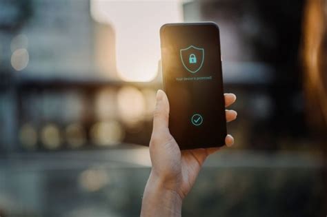 Urgent Warning To Millions Of Android Users Over Security Flaws In Pre Installed Apps That Cant