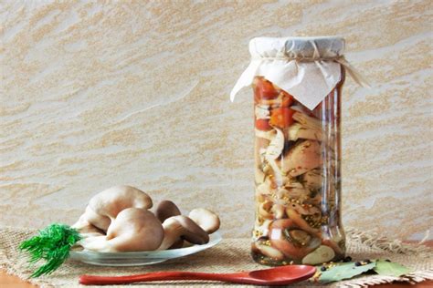Маринованные вешенки с уксусом на зиму простой и вкусный рецепт как приготовить пошагово