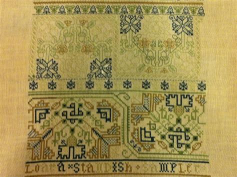 Loara Standish Sampler