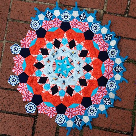 La Passacaglia New Rosette New Template Millefiori Quilts English