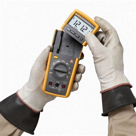 Fluke 233 Remote Display Digital Multimeter