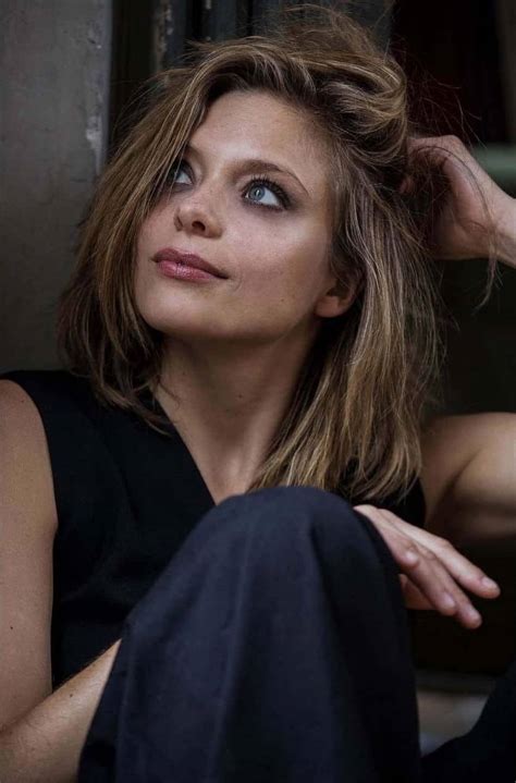 Everything You Need To Know Of French Actress Lizzie Brochere Players Bio