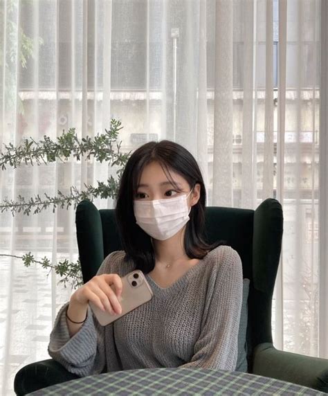 Quick saves에 있는 KYOU님의 핀 얼굴 포즈 예쁜 여자 얼굴