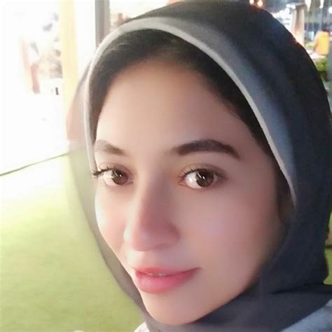 Stream Heba Mohamed Music Listen To Songs Albums Playlists For Free