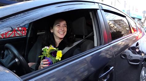 შსს ს საპატრულო პოლიციის დეპარტამენტის თანამშრომლებმა ქალბატონებს ქალთა საერთაშორისო დღე