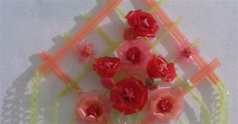 Cara Membuat Hiasan Dinding Dari Sedotan