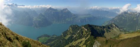 Rophaien_20 | Panorama vom Rophaien nach NW. Links der Uriro… | Flickr