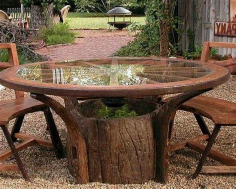 Amazing Tree Stump Ideas For The Garden Balcony Garden Web