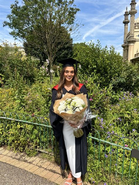 i am excited to announce that i recently graduated from the university of sussex with a bsc
