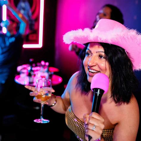 Karaoke Booth And Bar In Southampton Boom Battle Bar