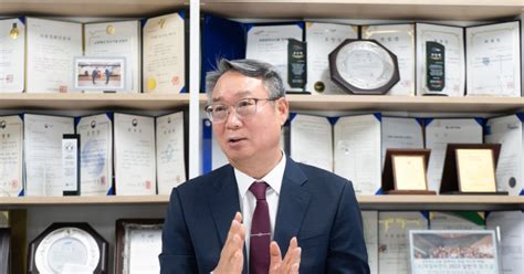 회사 성장 비결 간단하죠”성과 좋은 직원에 연봉 만큼 성과급 준 Ceo