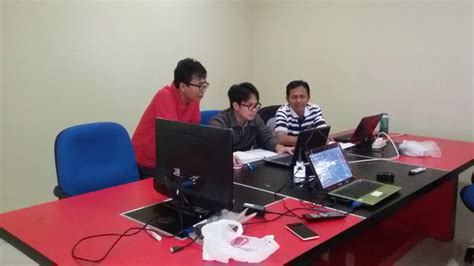 Kursus Electrical Power Analysis Menggunakan Aplikasi Perangkat Lunak Onlineoffline