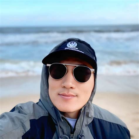 Гадаадын Оршин суух зөвшөөрөл ШИНЭЭР ХҮСЭХ ХЭЛБЭР ӨӨРЧЛӨХ ХУГАЦАА