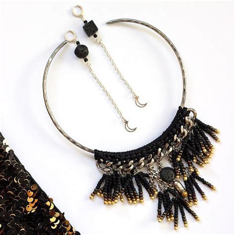 Кольє — ціна 899 грн у каталозі Кольє і намиста Купити аксесуари за доступною ціною на Шафі