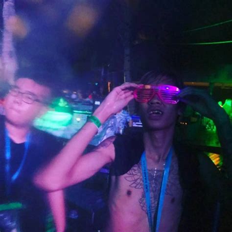 Stream Dj Elvis Music Listen To Songs Albums Playlists For Free On Soundcloud