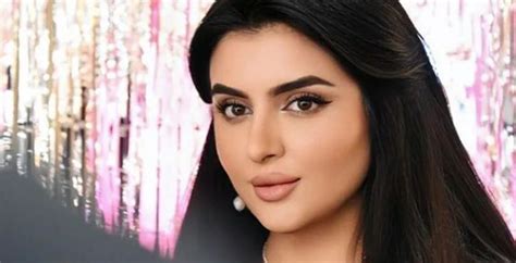 الشيخة مهرة بنت محمد بن راشد تخطف الأنظار في آخر ظهور لها Yasmina