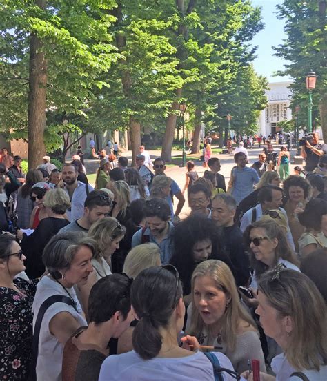 Female Architects Host Flash Mob At Venice Biennale To Call For Equality