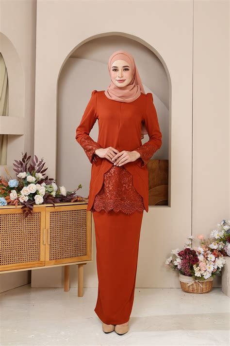 Zaitun Kurung Moden Dewasa Orange Albiesta