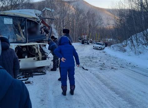 Вмешалась прокуратура пассажирский автобус разорвало в жестком ДТП в Приморье