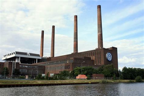 Wolfsburg Pictures | Photo Gallery of Wolfsburg - High-Quality Collection