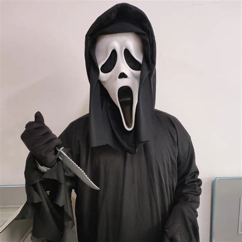 Scream Mask And Costume Tenebrisque
