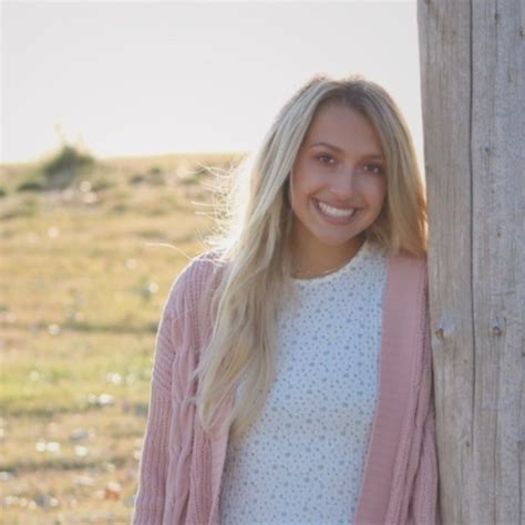 Taylor Leischner Sales Associate Clean Juice Linkedin