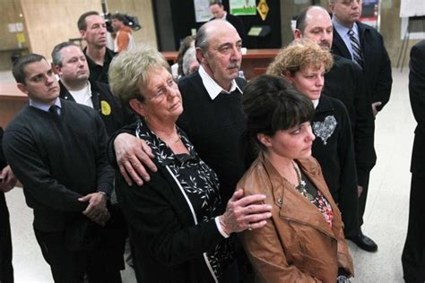‘a Bunch Of Smoke And Mirrors Rhoni Reuters Brother Says Convicted