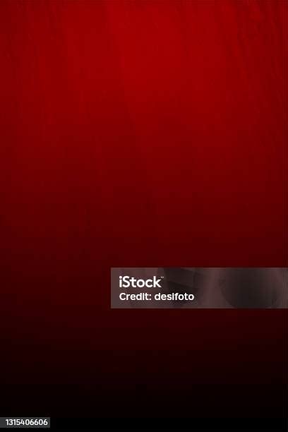 다크 적갈색과 검은 색 대칭 쓰다듬어 효과 벽 텍스처 그런지 벡터 배경 빨강에 대한 스톡 벡터 아트 및 기타 이미지 빨강 그라데이션 검은색 Istock