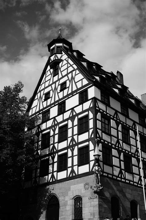 图片素材 黑与白 建筑 白色 屋 市容 正面 黑暗 黑色 对称 形状 市区 单色摄影 4912x3264 243714 素材中国 高清壁纸