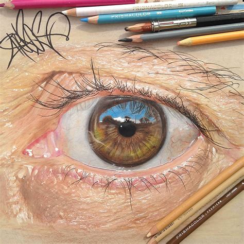 Colored Pencil Art Hyper Realistic Eyes By 19 Year Old Artist Vuing