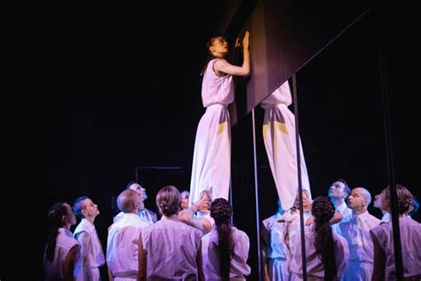 Arts Review Structural Dependency