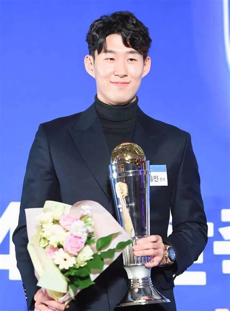 더쿠 쿼풍당당 흥민이 모음