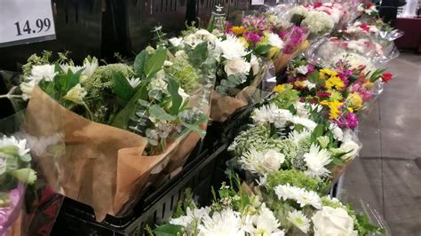 Image Result For Costco Flowers Costco Flowers Floristry Floral Wreath