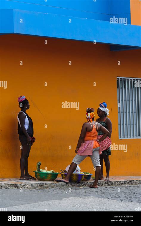 Women In Espargos Sal Sal Island Cape Verde Islands Africa Stock