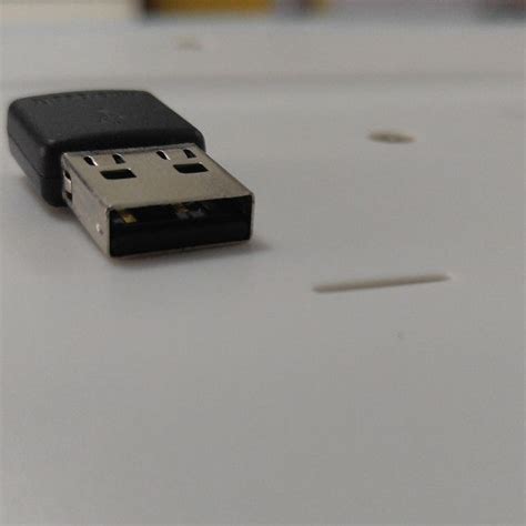 Microsoft Wireless Keyboard 800 Computers And Tech Parts And Accessories Networking On Carousell