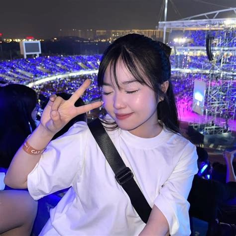 Mike Mik Link Threads Say More