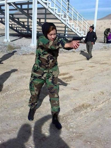 مریم وطن دوست