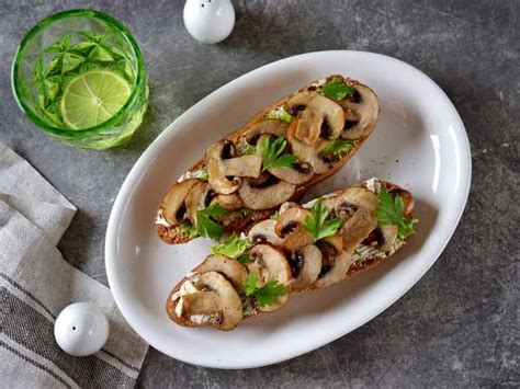 Бутерброды с огурцом и форелью — рецепт с фото пошагово отзывы