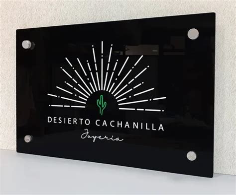 Letrero Placa Acrílico Negro Con Vinil Y Chapetones 60x40 Cm En Venta