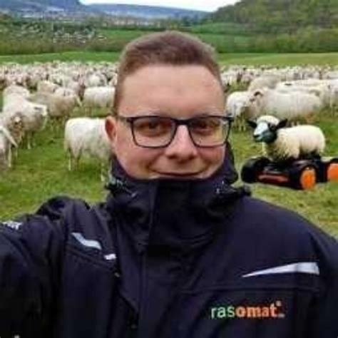 Sascha Wohlgemuth Vertrieb Im Innen Und Außendienst Ermafa Sondermaschinen Und Anlagenbau