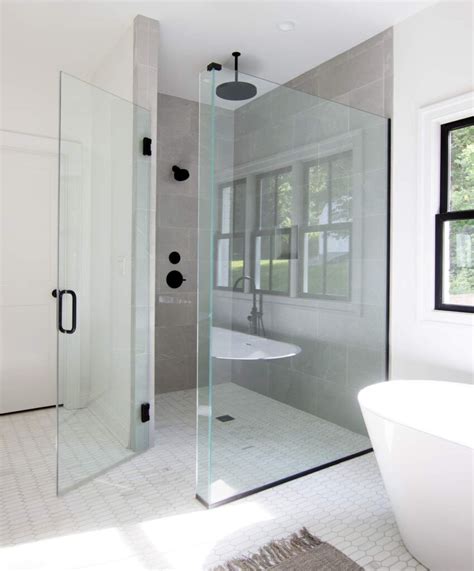 Which Type Of Walk In Shower Is Best For Arizona Home Owners