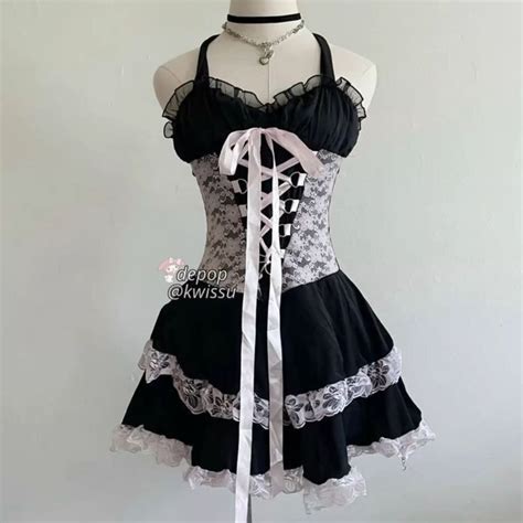 Pin By Emma On Roupas E Acessórios Pretty Outfits Dollcore Outfits Clothes For Women