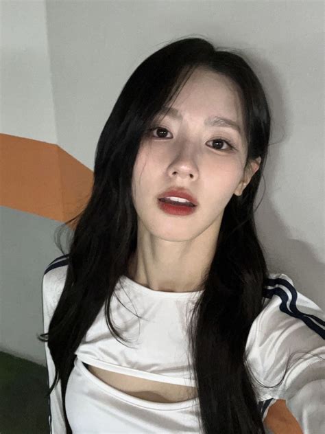 Pin By M͟e͟d͟i͟a͟ Wony 𖥔 ݁ On ɢ ɪᴅʟᴇ G I Dle G I Dle Miyeon G Idle