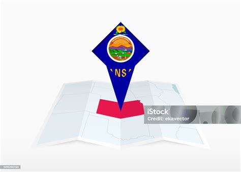 Kansas는 접힌 종이 지도와 Kansas 국기로 고정된 위치 마커에 묘사되어 있습니다 0명에 대한 스톡 벡터 아트 및 기타 이미지 0명 관광 기 Istock