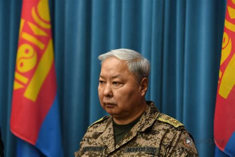 Г Ариунбуян Намайг хариуцлага хүлээ гэвэл хүлээхэд бэлэн