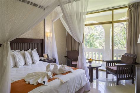 Victoria Falls Rainbow Hotel 3⋆ Zimbabwe Compare Hotel Rates