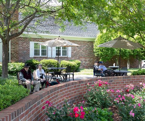 Community Amenities Paul Spring Alexandria Va