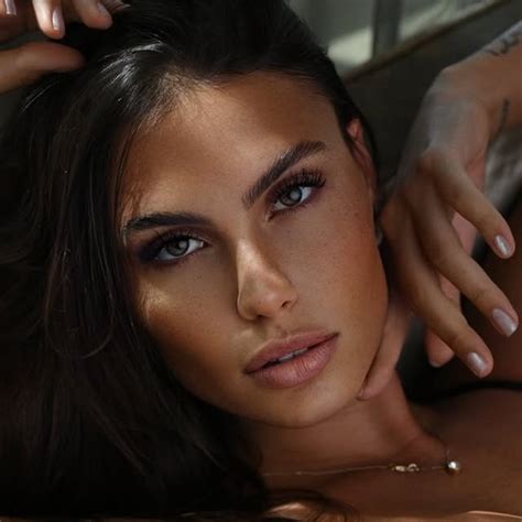 Natasha Alessa Leandra Pina Nesci Natashapina Threads Say More