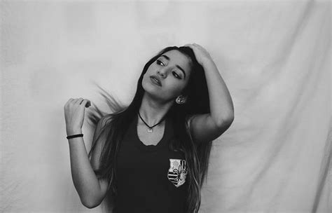 Pin Von Sig L Auf Cat Selman ️